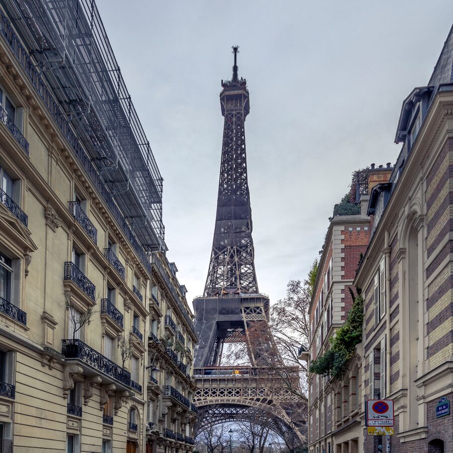 Descubra os encantos da Square Rapp em Paris: uma joia escondida para ...