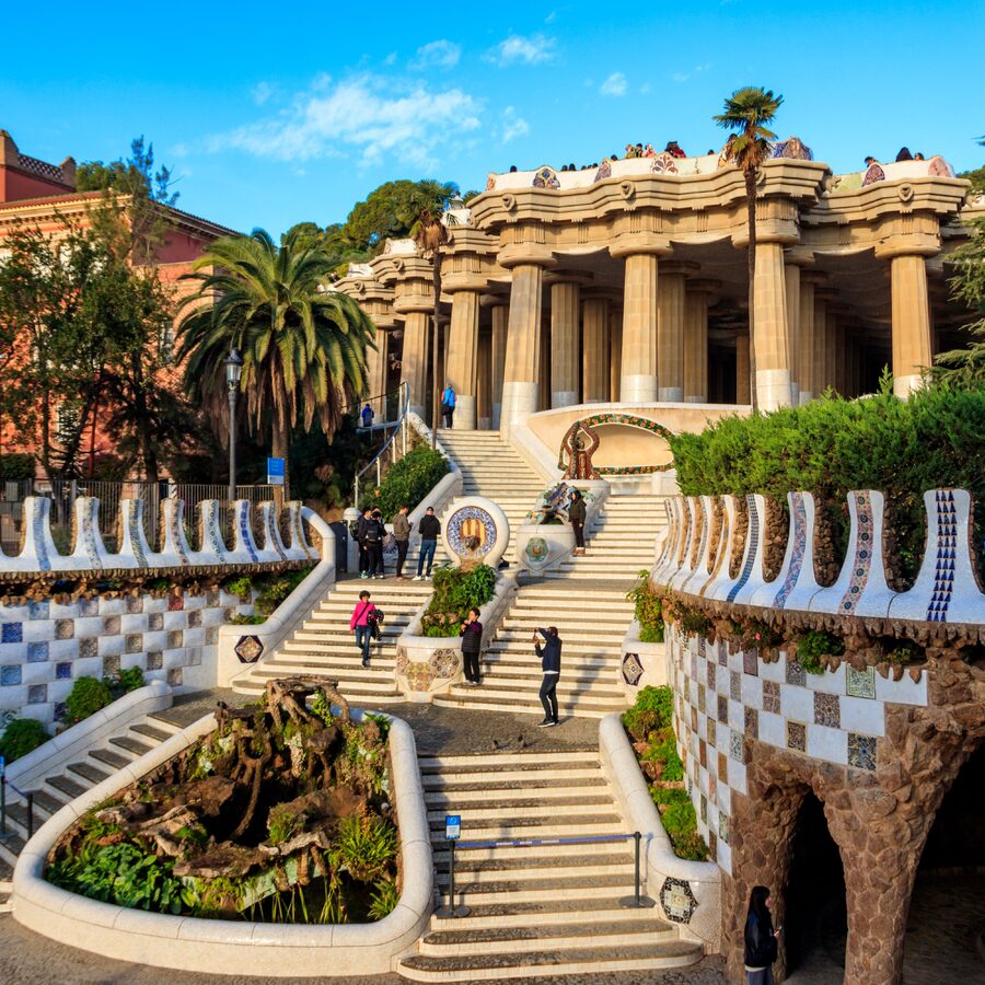 Guia Completo do Parque Güell, Bellesguard e Torre de Collserola em ...